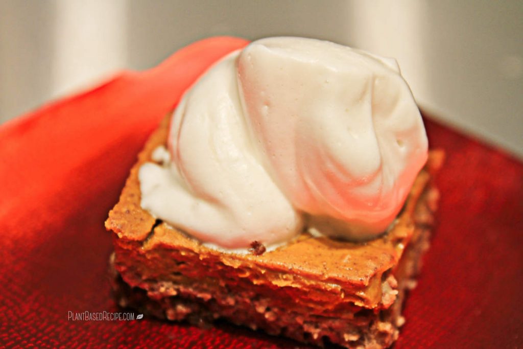 Simple pie crust or bar crust (Vegan, oil free, low fat) * Plant Based ...